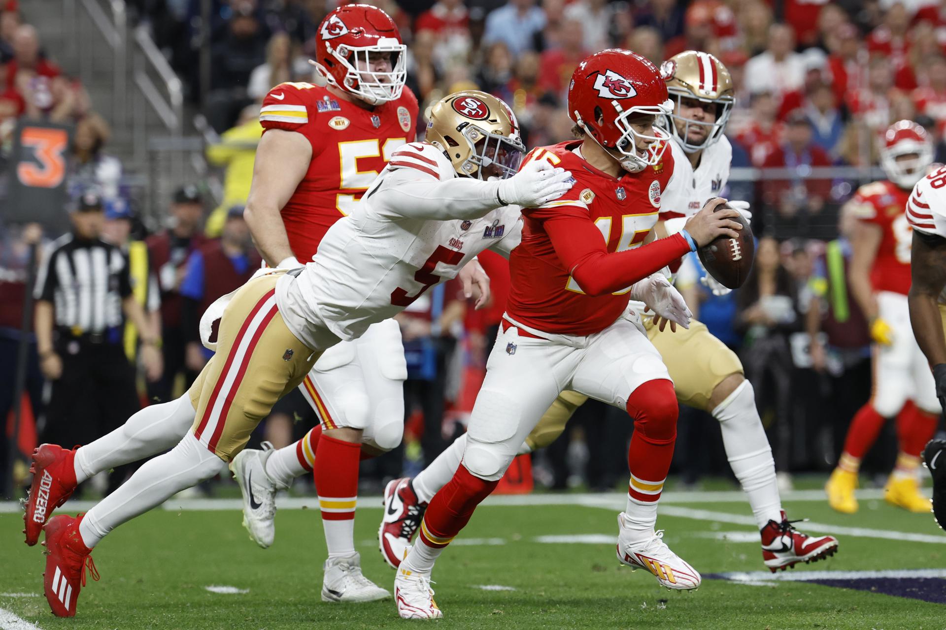 Mahomes logra el tercer MVP de su carrera y sigue el rastro de Tom Brady - Panas en Utah