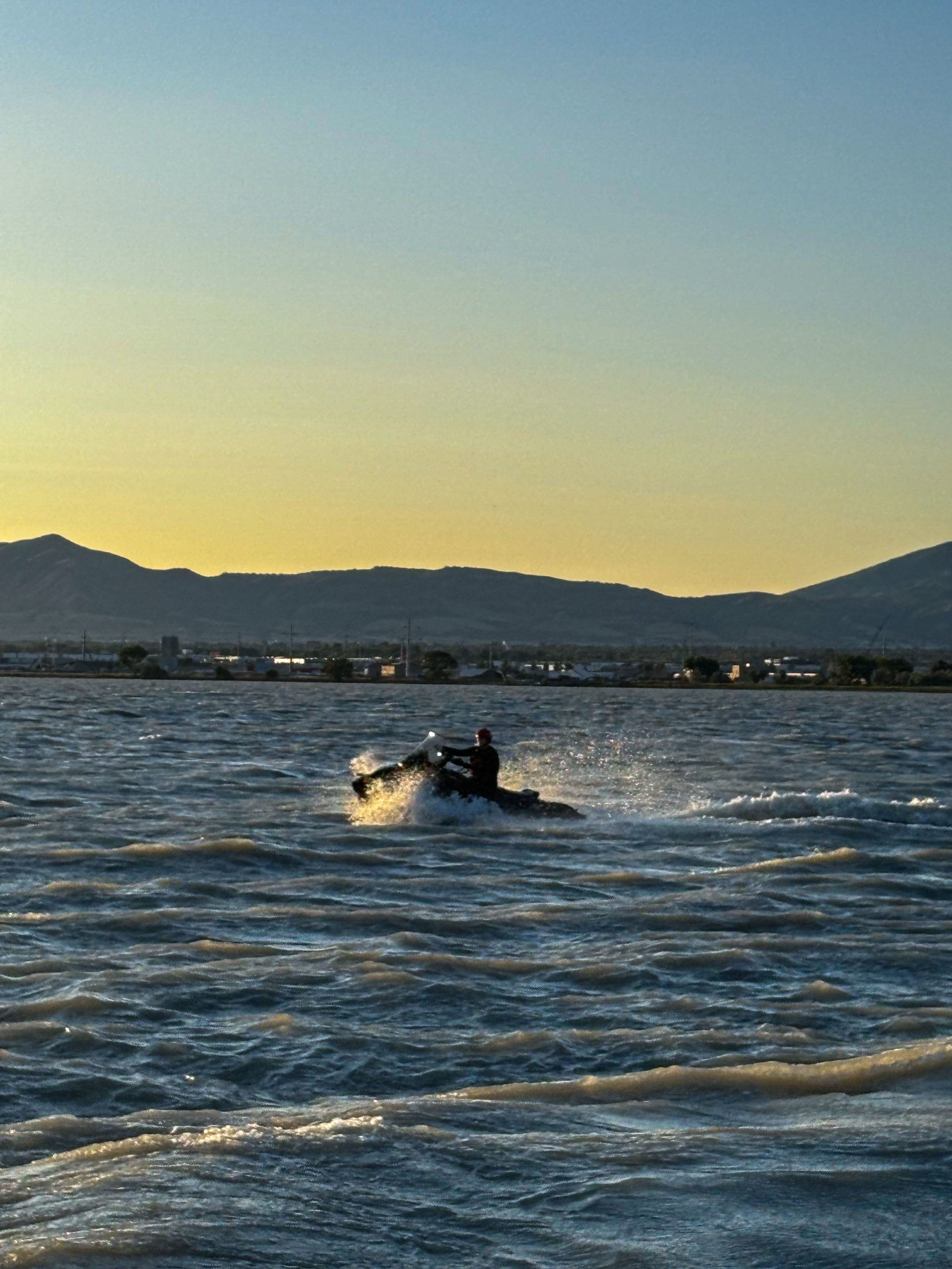 Tragedia en el lago Utah: Hallaron cadáver de joven de 23 años